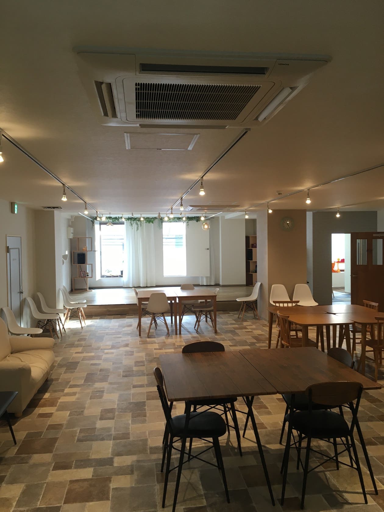 コロナ対策も万全のオシャレ空間をお好きな用途で少人数から♪の写真9