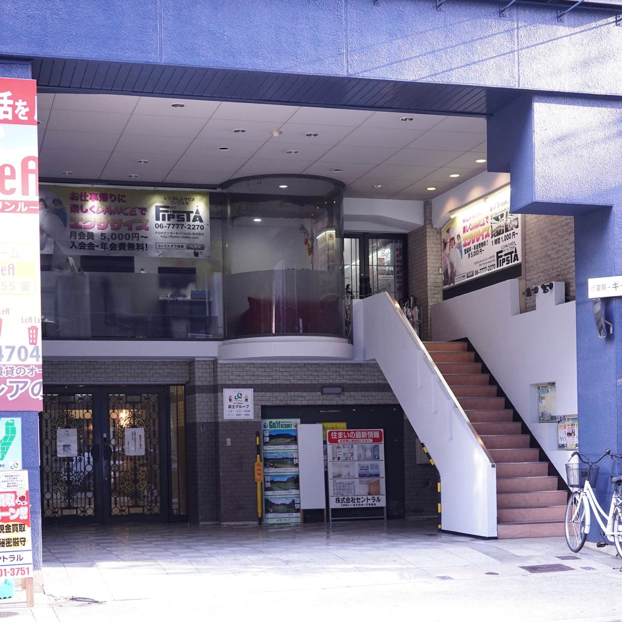 難波神社近く！アクセス便利！ダンス・ヨガ・撮影など多用途に利用可能なスタジオ♪の写真4