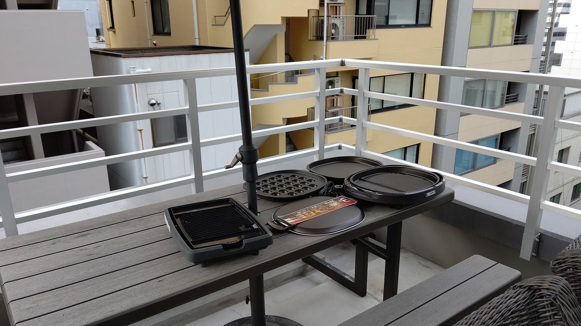 [新橋・風通しの良い屋上プライベート空間] 少人数の飲み会やイベント、作業や屋外会議に！感染対策万全！の写真8