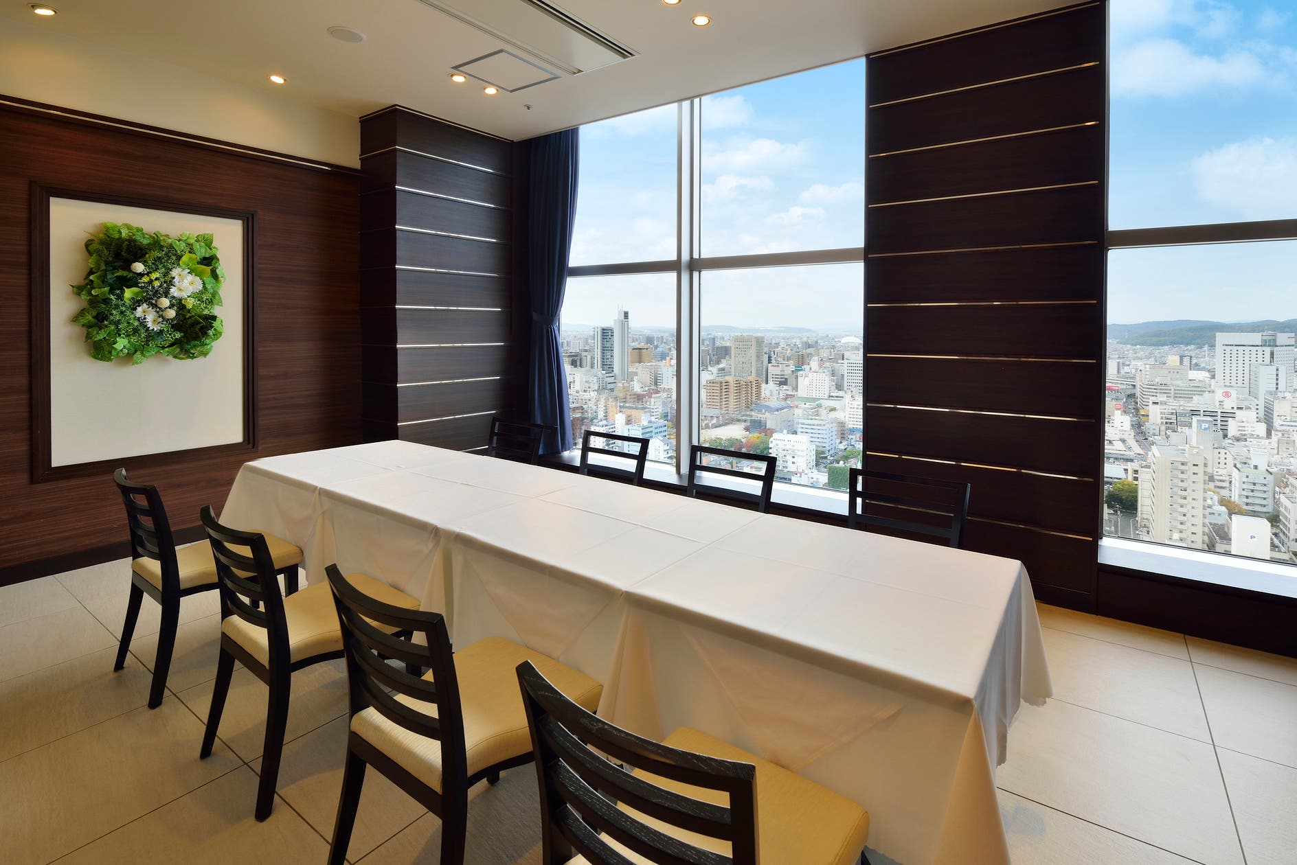 地上101m　商談　ワークスペース　に！の写真1