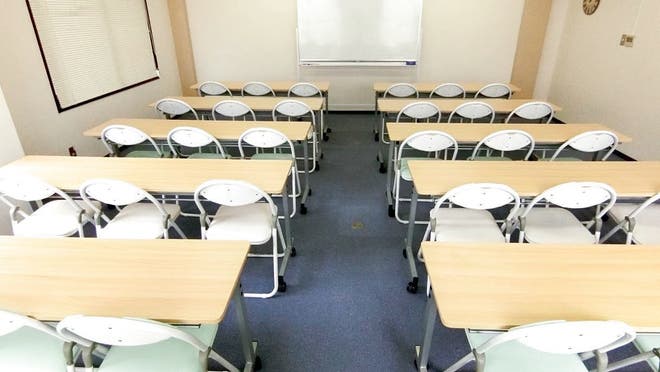 飲食OK!⭐️モネ本町北⭐️テレワーク⭐無料wi-fiプロジェクター⭐️エレベーター付の写真3