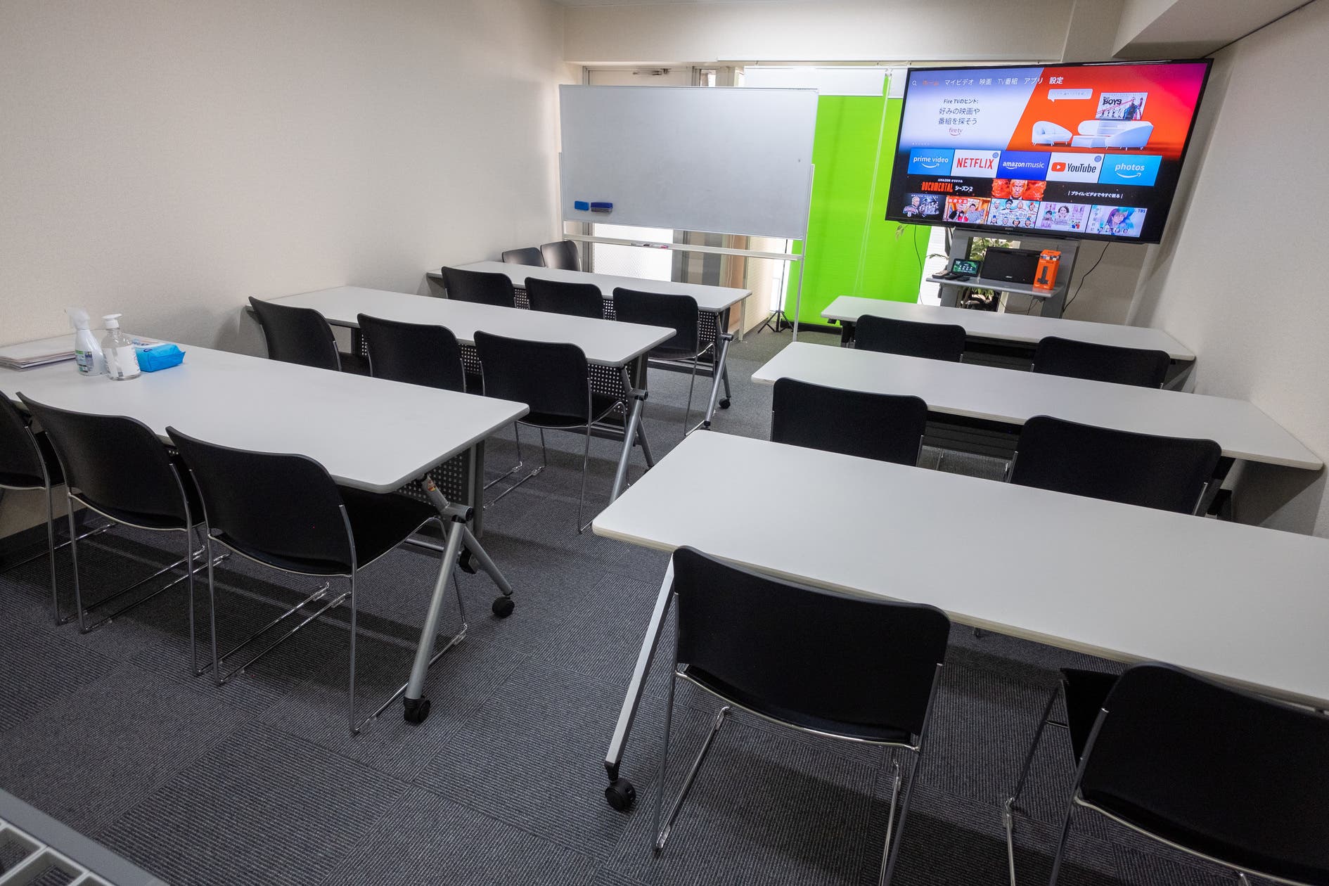 【リモートベース丸の内】⚡️15人会議室⚡️大型モニター⚡️リモートワークに最高アーロンチェア⚡️丸の内駅2分⚡️の写真3