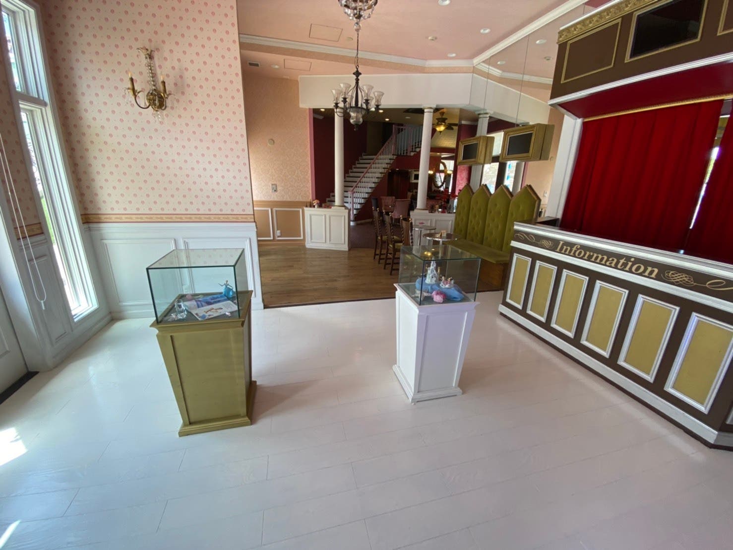 テーマパーク風の施設が色々あり、様々なシチュエーションでの撮影が可能な撮影スタジオ！の写真8