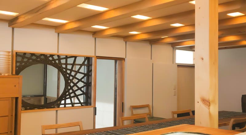 「茶室」「カフェスペース」「キッチン」の3つが揃ったスペース！和を基調とした落ち着いた空間でワークショップや勉強会などに＾＾