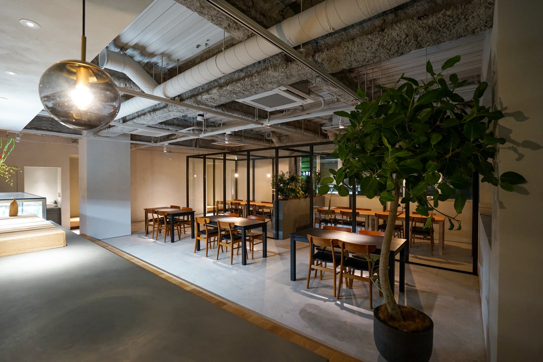 本厚木駅前の洗練されたデザインのカフェで、撮影・イベント・会議・勉強会！の写真9