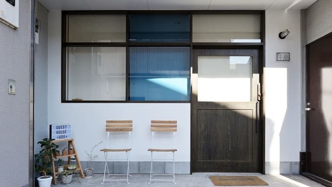 開放的でインダストリアルな雰囲気のスペースの写真4