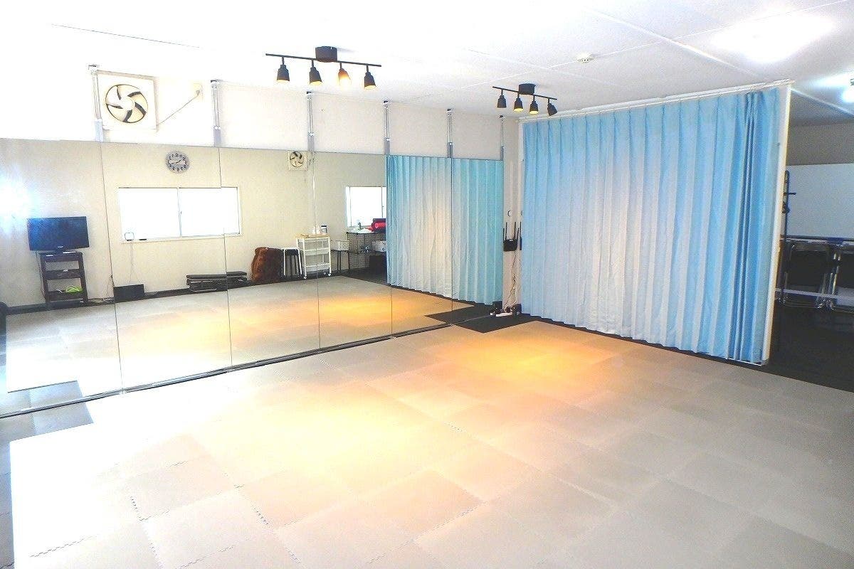 【床マット新品交換！】トレーニング・ヨガ・ダンスができる多目的レンタルスペース☆彡S&Fスタイル堺筋本町の写真4