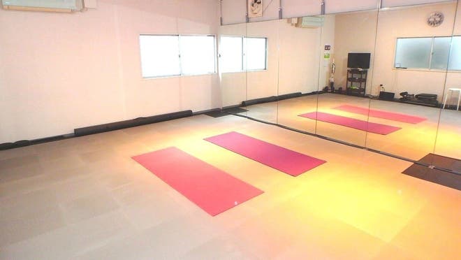 【床マット新品交換!】トレーニング・ヨガ・ダンスができる多目的レンタルスペース☆彡S&Fスタイル堺筋本町の写真5