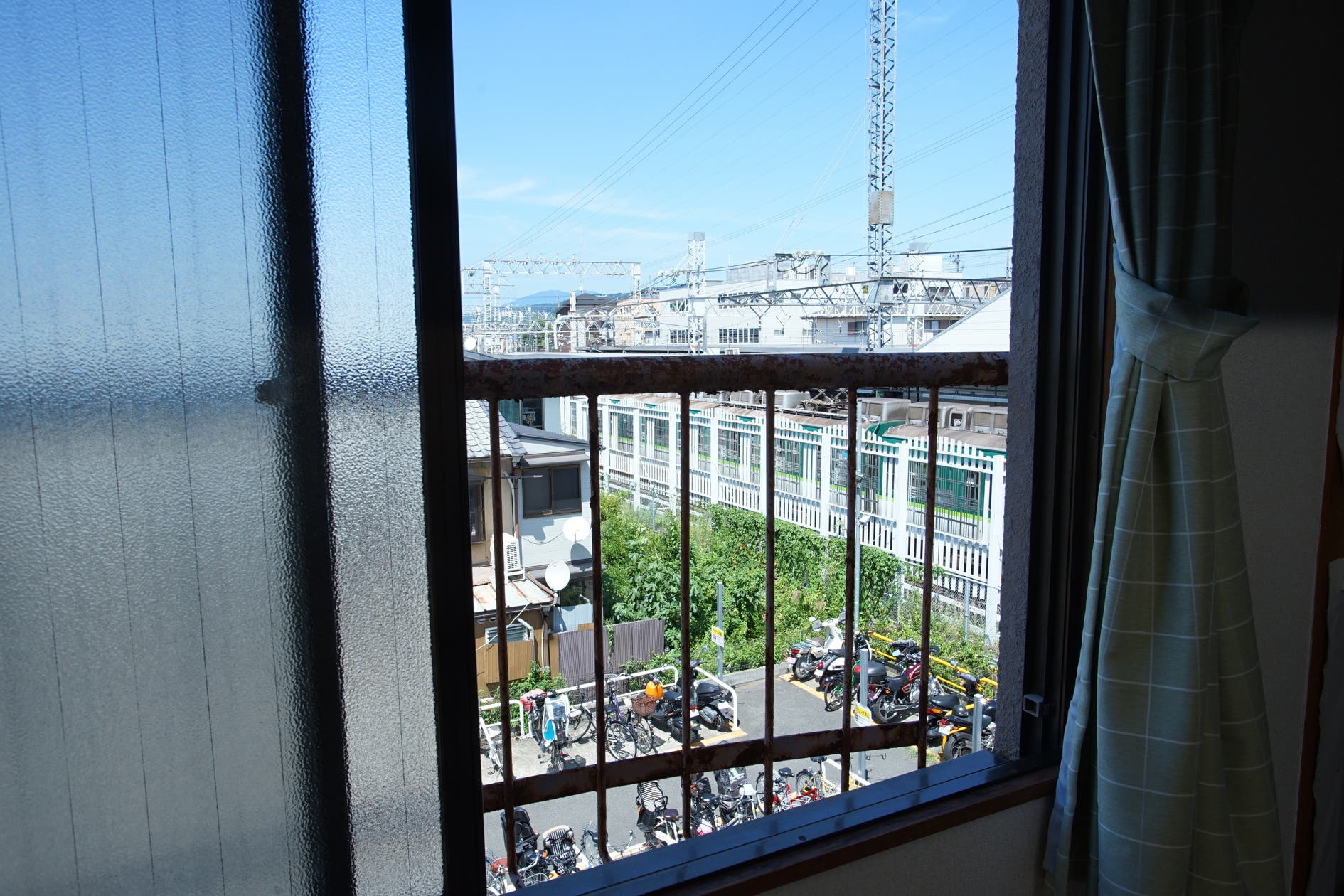 【京都 丹波橋駅前キタゲン】駅出口から徒歩２５秒の最！最寄り！！会議室　コンパクトで使いやすいテレワーク応援スペースの写真19