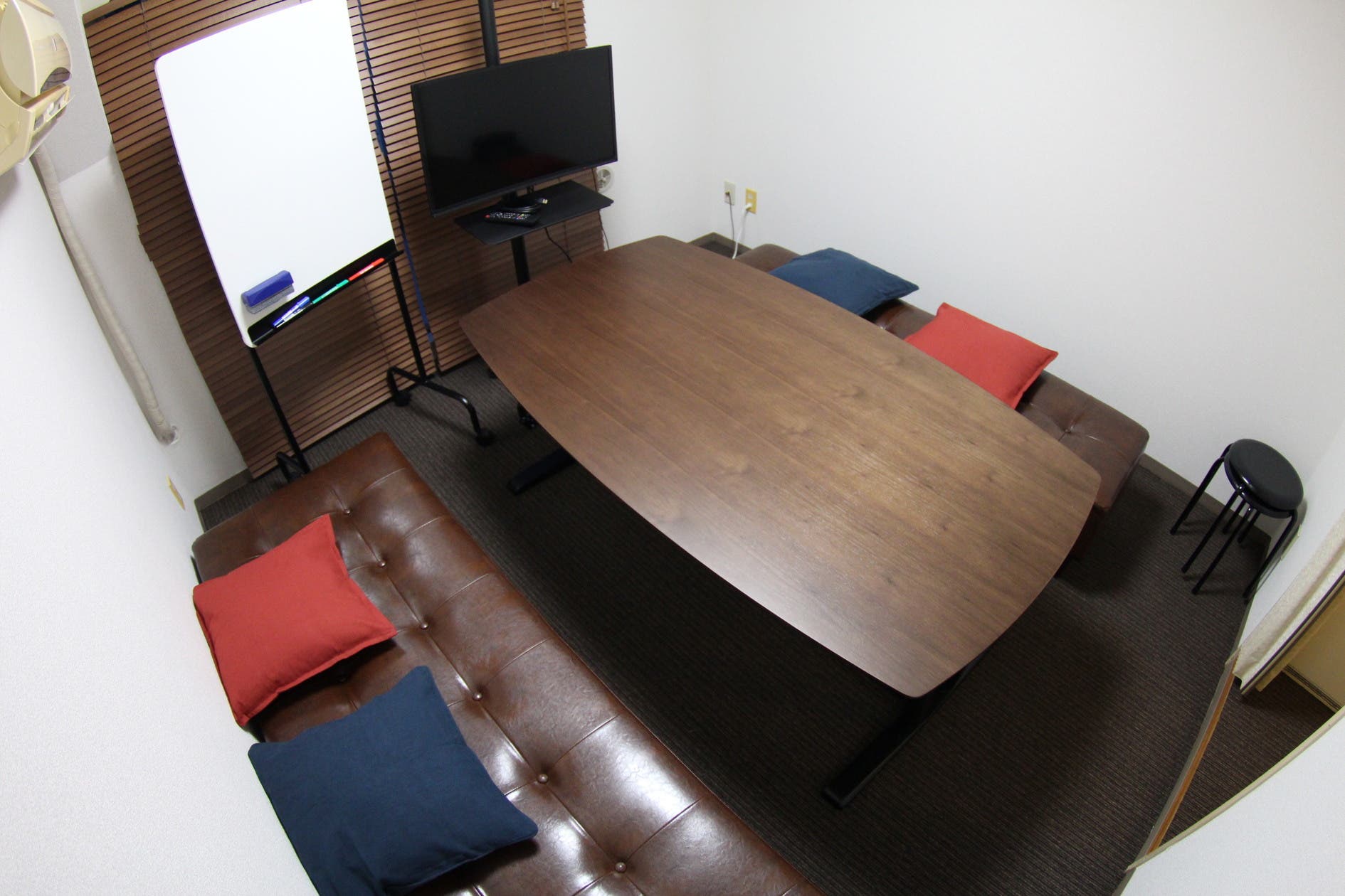 【五反田駅 徒歩3分】大人気TVゲーム無料🎮高速Wi-Fi♪デザイナーズ貸し会議室♪ランドプレイス五反田☆会議・テレワーク等に♪の写真5