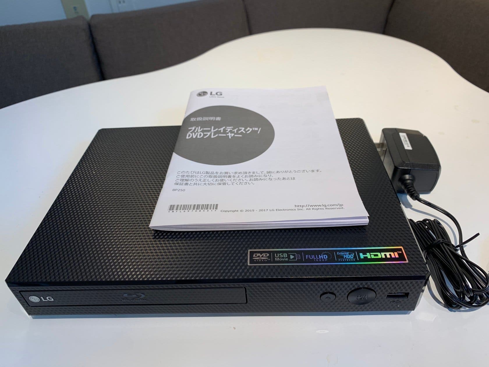 Blu-ray Disc / DVD Player   LG BP250の画像1