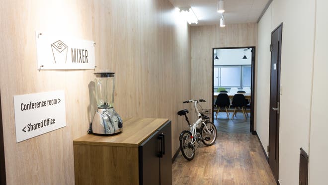 【神保町・水道橋徒歩5分】飲食可能/#貸切忘年会/消毒清掃/撮影機材一式/プロジェクター無料/セミナー/会議/多目的スペースの写真10