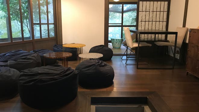 【囲炉裏のある古民家ワーケーション】駅徒歩5分。オフサイトミーティング、日帰りリトリート、日帰り合宿に最適!の写真1