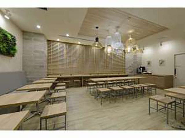 朝10時から利用可能！葛西駅徒歩3分のコワーキングスペース！(25名着席可能)の写真5