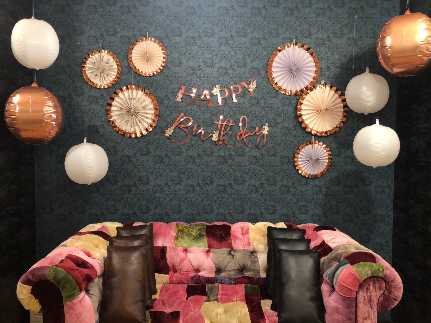 セカオワソファーやピアノ、キッチンがあるオシャレ空間 パーティー、コスプレ、YouTube、撮影【久屋大通 徒歩５分】の写真4