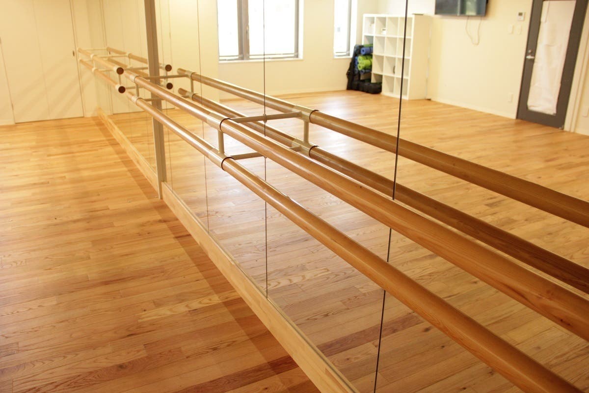 【幕張スタジオ】スタジオ仕様のレンタルスペース！会議/レッスン/お茶会/交流/勉強/ワークショップの写真6