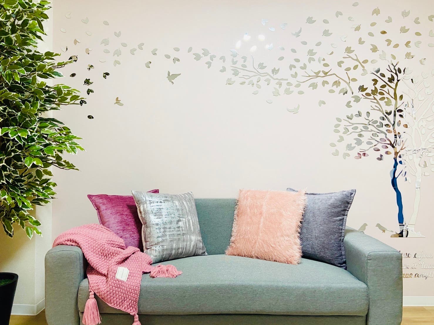 SMILE＋姉妹店 🎀メルティなんば🎀[なんば3分/南海]長時間🈹/🎮/デート💖/女子会/WiFi/鑑賞会/オタ活の写真6