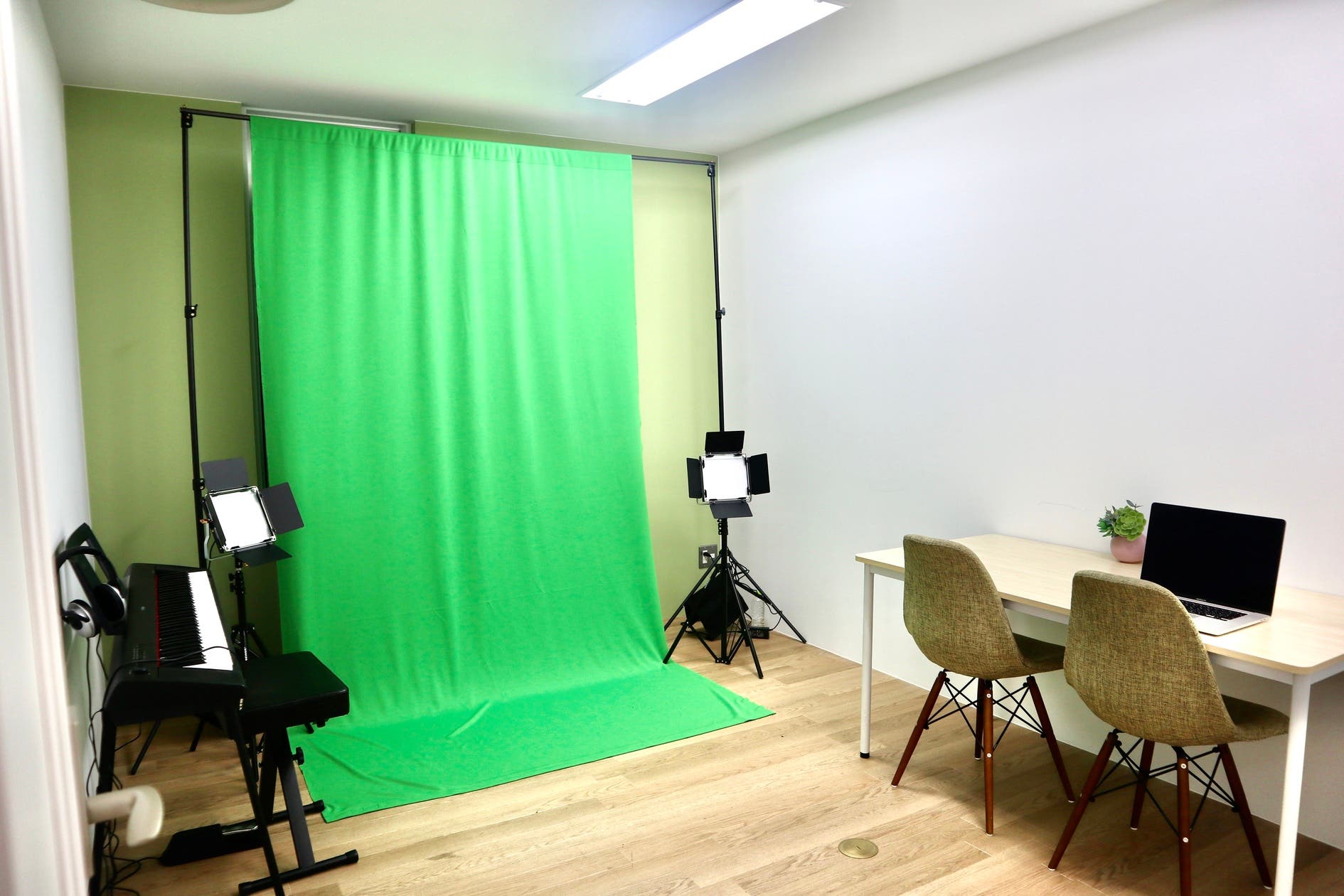 【明治神宮前徒歩１分！】清潔感◎リモート会議や打ち合わせにも！の写真8