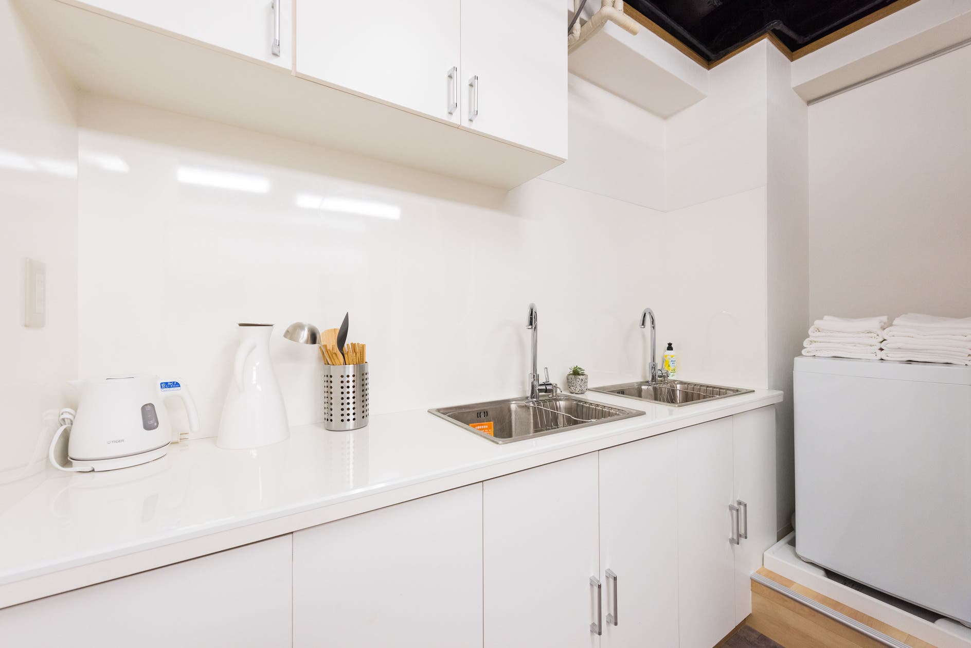 【TORA六義園】山手線駅駒込徒歩3分★90平米3LDKの綺麗な内装★広々空間でゆったり★ 1の写真6