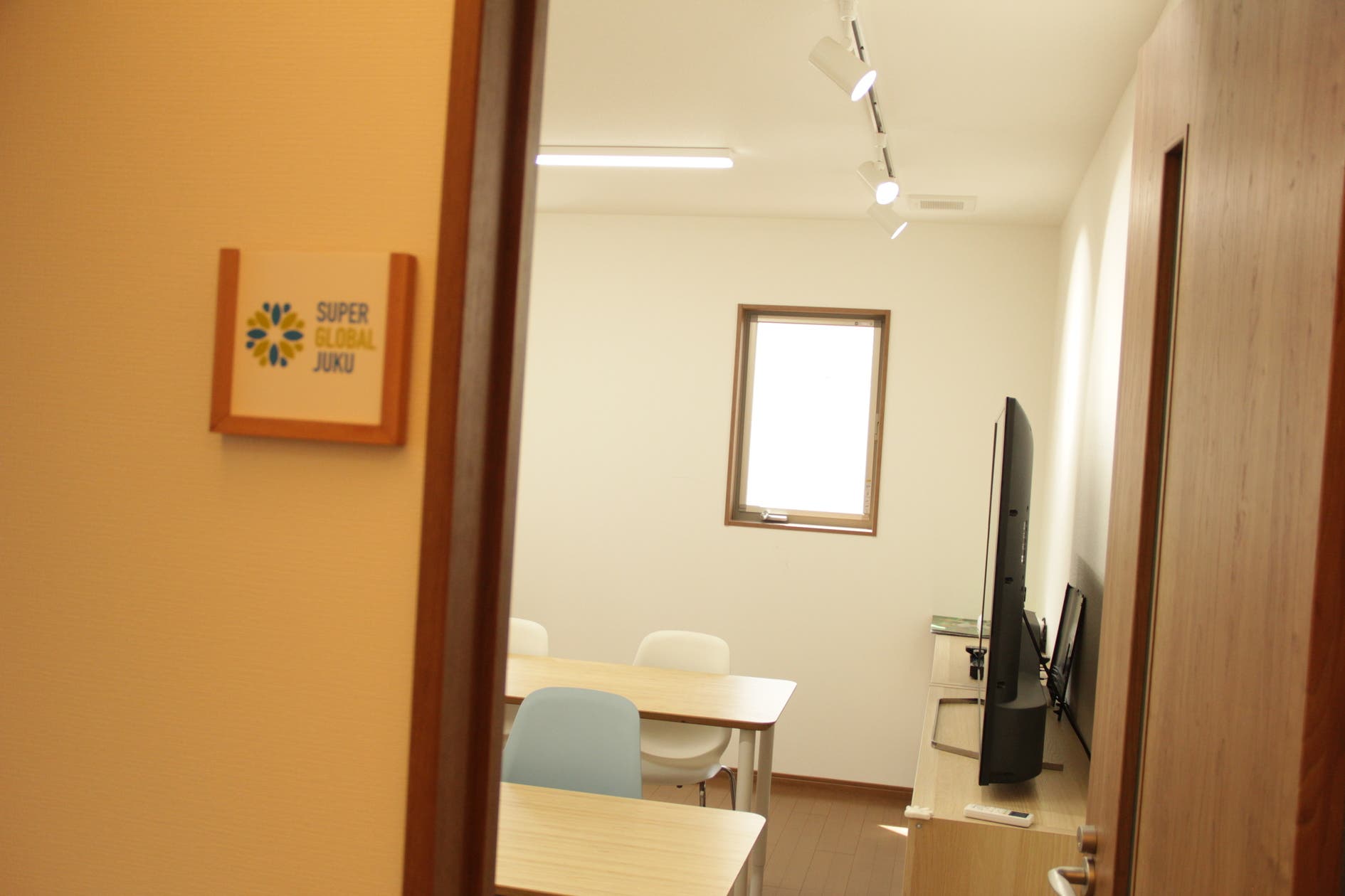 【二子玉川スタディルームA】二子玉川駅から徒歩8分！リモートワーク/会議/ビジネス/読書/自習の写真4