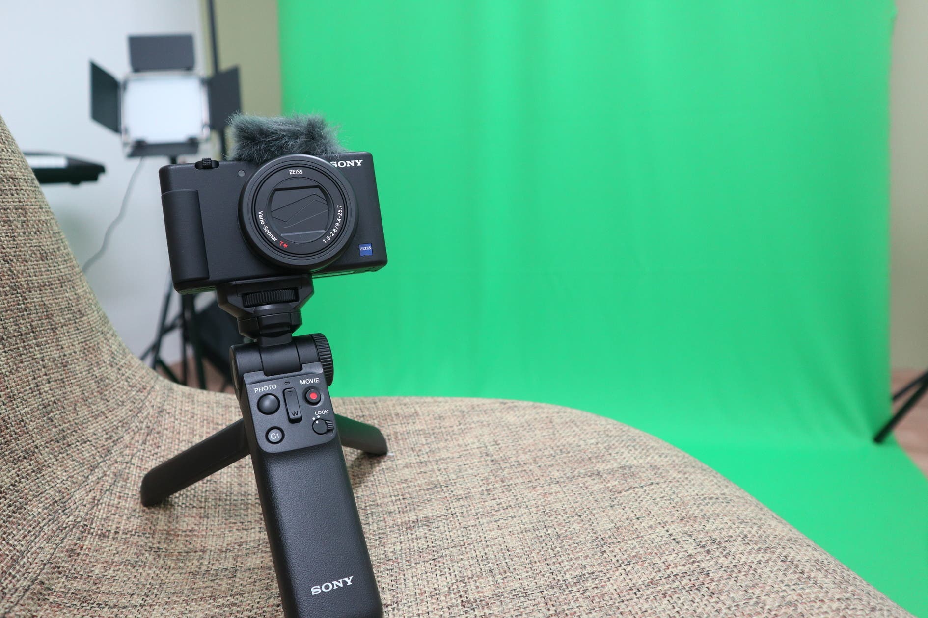 カメラ（SONY Vlog用カメラVLOGCAMシューティンググリップZV-1G の画像1