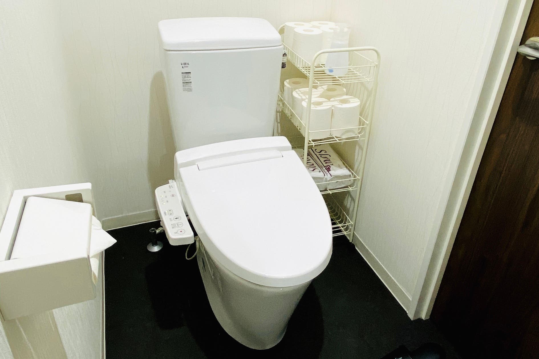 【王子駅徒歩4分】ダンスのできるレンタルスタジオ　高速フリーWi-fi完備！オンラインレッスンに◎　備品は全て無料です。の写真9