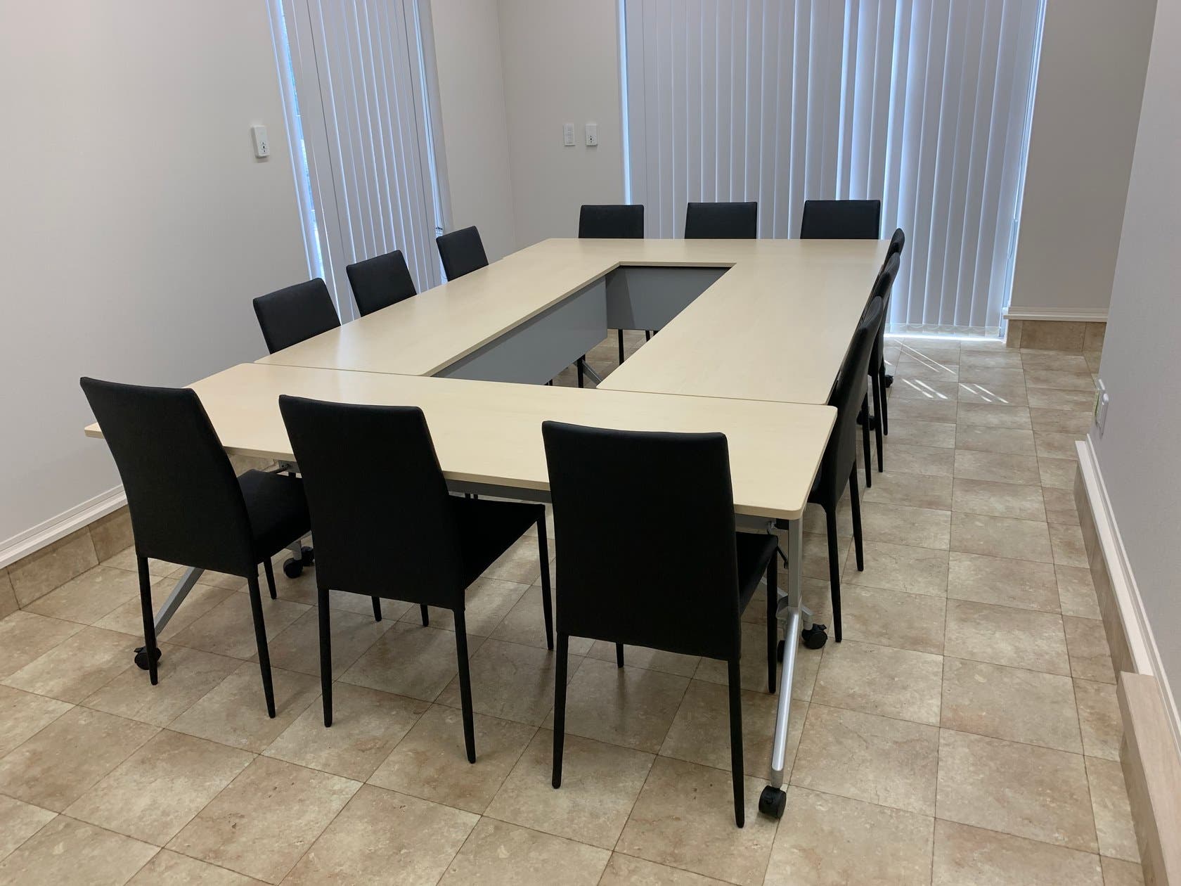 【高崎駅徒歩5分/駐車場付】少人数～15名・Wi-Fi・ホワイトボードありの写真6