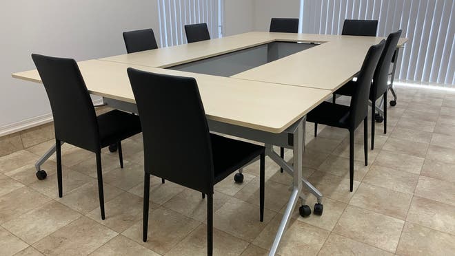 【高崎駅徒歩5分/駐車場付】少人数~15名・Wi-Fi・ホワイトボードありの写真1