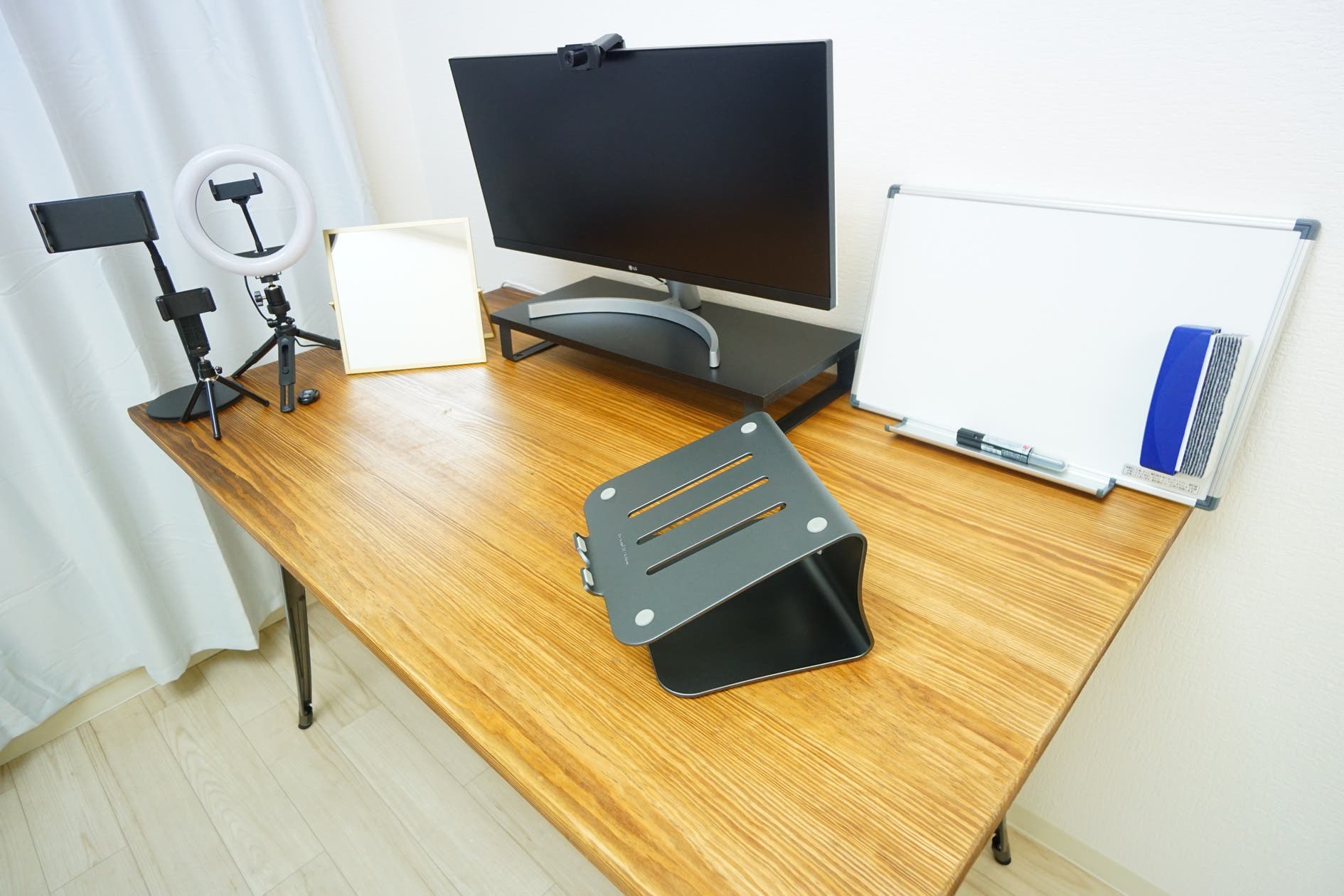 ＜新大阪ミニマルオフィス＞完全個室✨Wi-Fi/モニター/ソファー/Webカメラ完備！テレワーク/Web会議/面接/商談の写真7