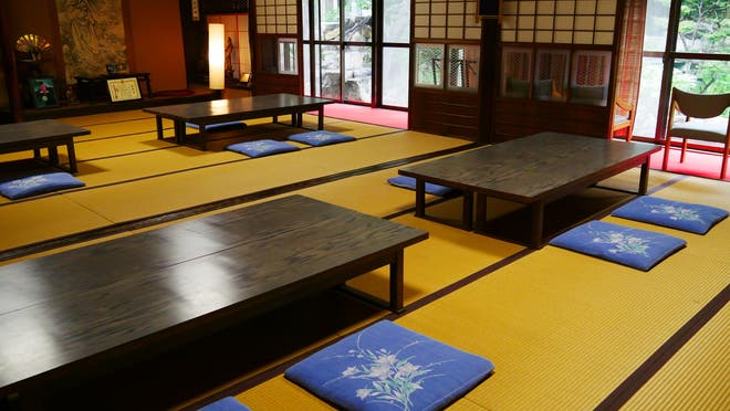 400年の歴史があるお寺の広間を開放します!〇〇会、〇〇撮影、会議利用など!の写真3