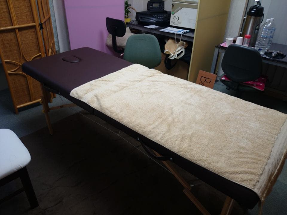 施術ベット（フラット）の画像1