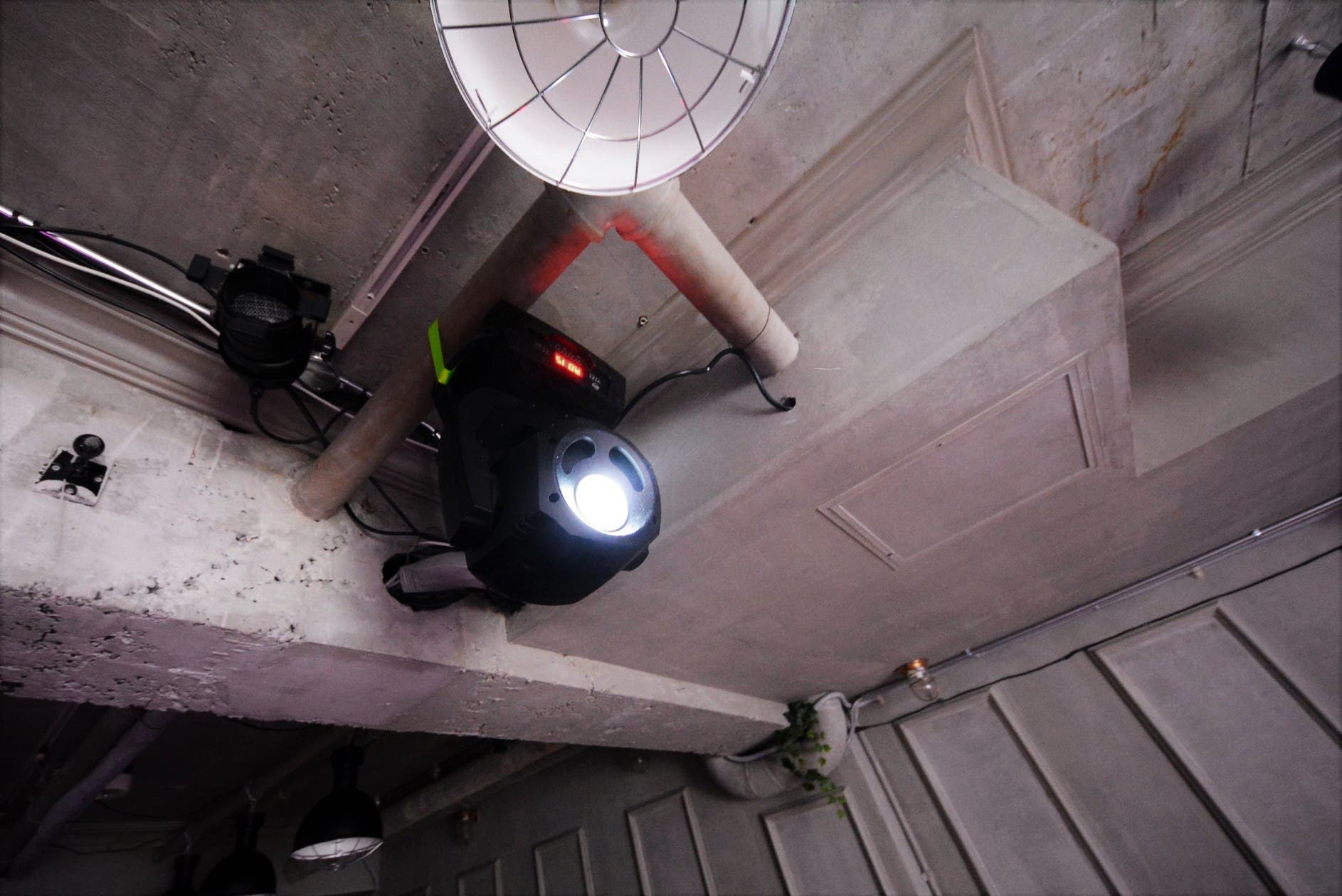 機材持ち込みOK / ステージ・音響・照明設備有/各種撮影・配信に【インダストリアルデザイン】の写真19