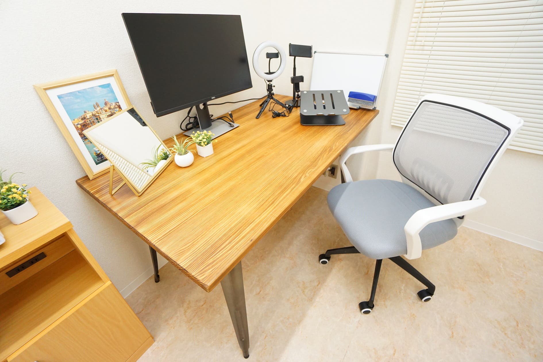 ＜緑ワークスペース新大阪駅＞光回線Wi-Fi📶モニター🖥リングライト無料！テレワーク/Web会議,面接/作業場所の写真7