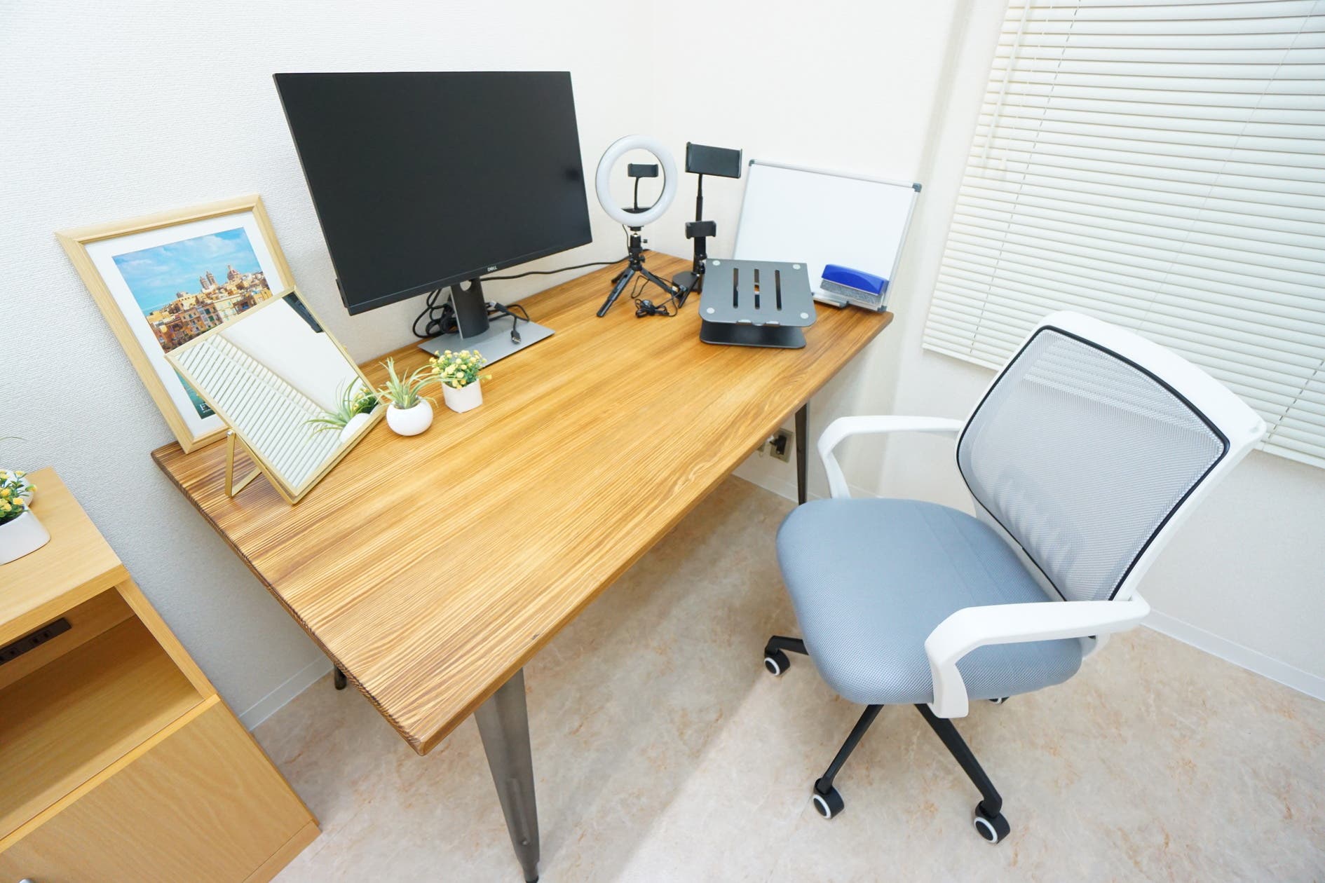 ＜緑ワークスペース新大阪駅＞光回線Wi-Fi📶モニター🖥リングライト無料！テレワーク/Web会議,面接/作業場所の写真11