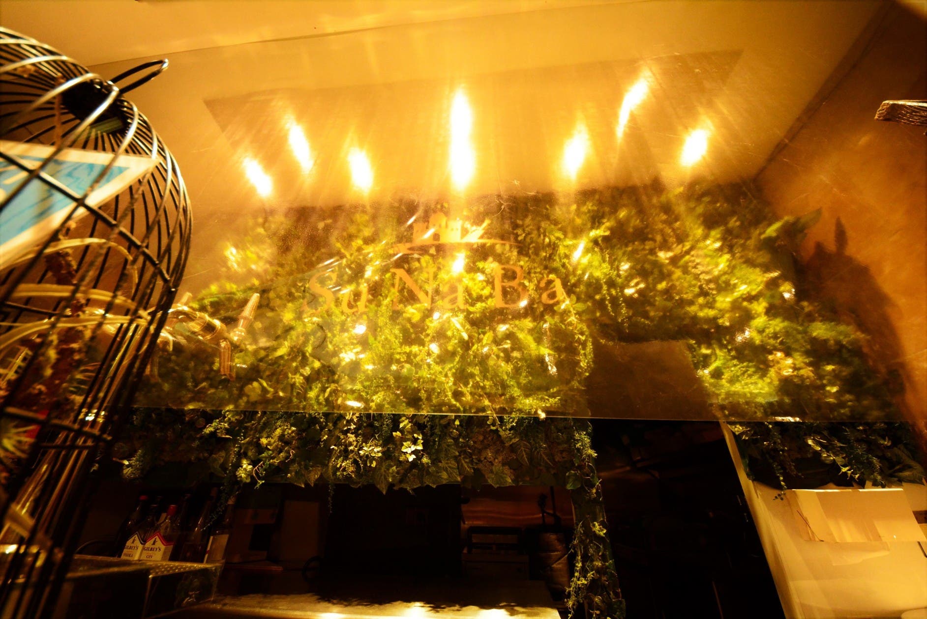 渋谷駅徒歩1分でステージ、プロジェクター、音響、照明完備！アクリル板貸し出し有◎撮影・配信に！の写真15