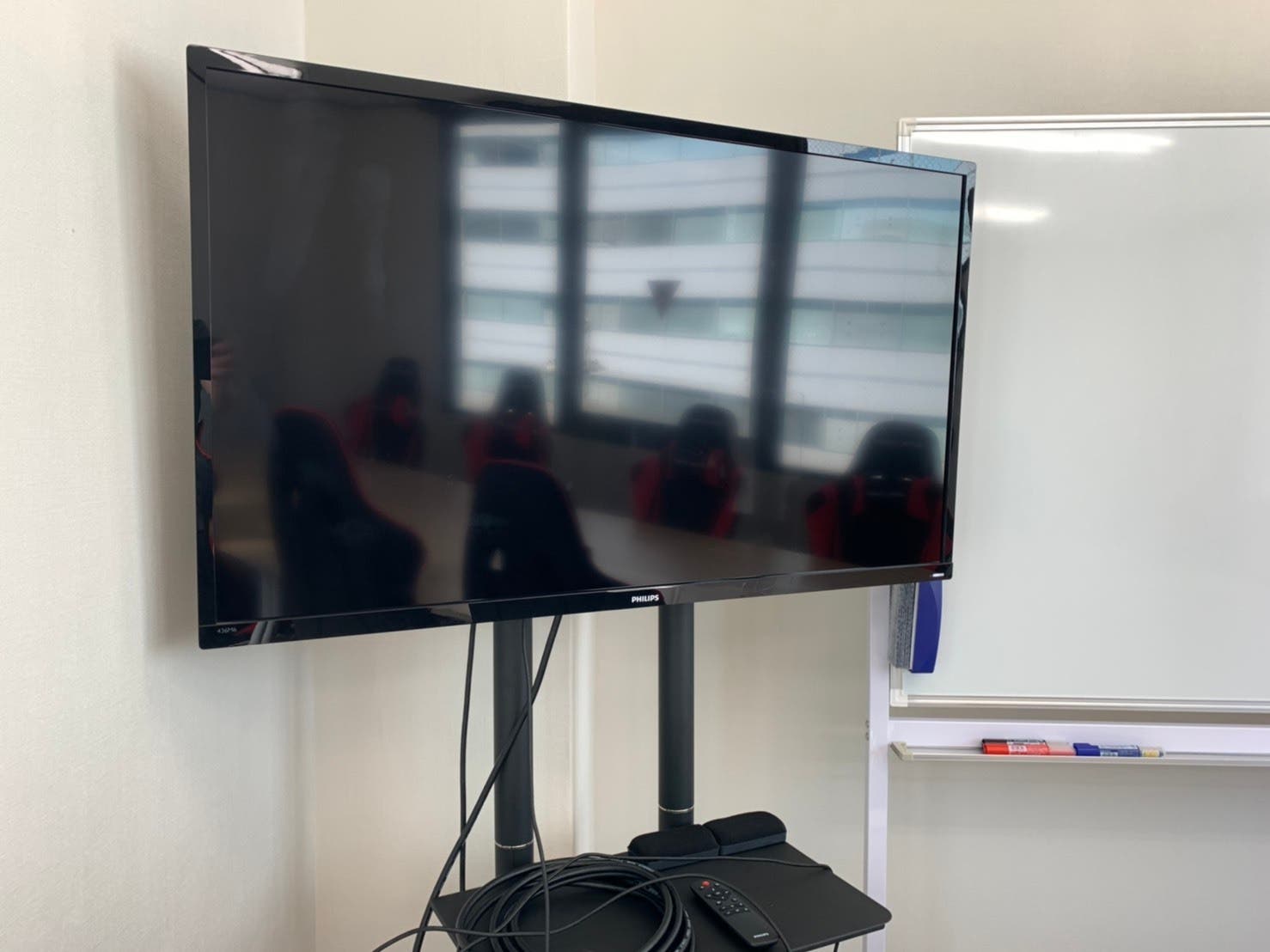 完全個室・高速Wi-Fiあり【町田駅徒歩１分】ハイスペックチェアで快適なテレワーク・会議・Web会議ができる！の写真11