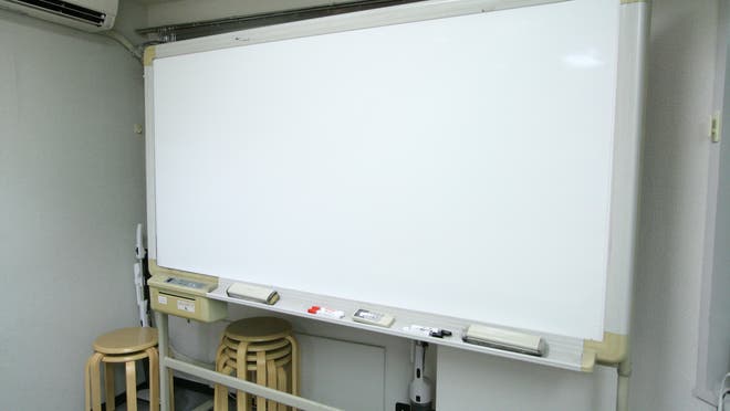 【新宿西口駅近】プロジェクター・WiFi全て無料!ふれあい貸し会議室 新宿B-801(旧ワンコイン会議室新宿 新宿西口会議室A)の写真14