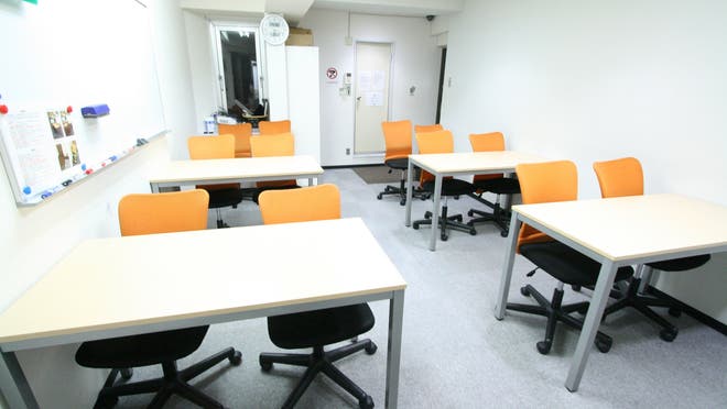 【新宿西口駅近】プロジェクター・WiFi全て無料!ふれあい貸し会議室 新宿B-801(旧ワンコイン会議室新宿 新宿西口会議室A)の写真10