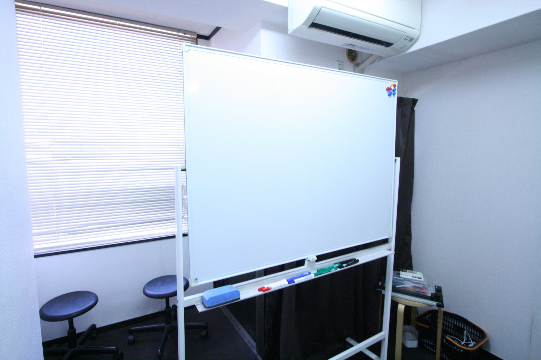 【高田馬場駅徒歩0分！】個室会議向け！ふれあい貸し会議室 高田馬場A（旧ワンコイン会議室高田馬場 早稲田口会議室）の写真14