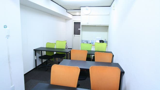 【高田馬場駅徒歩0分!】個室会議向け!ふれあい貸し会議室 高田馬場A(旧ワンコイン会議室高田馬場 早稲田口会議室)の写真8