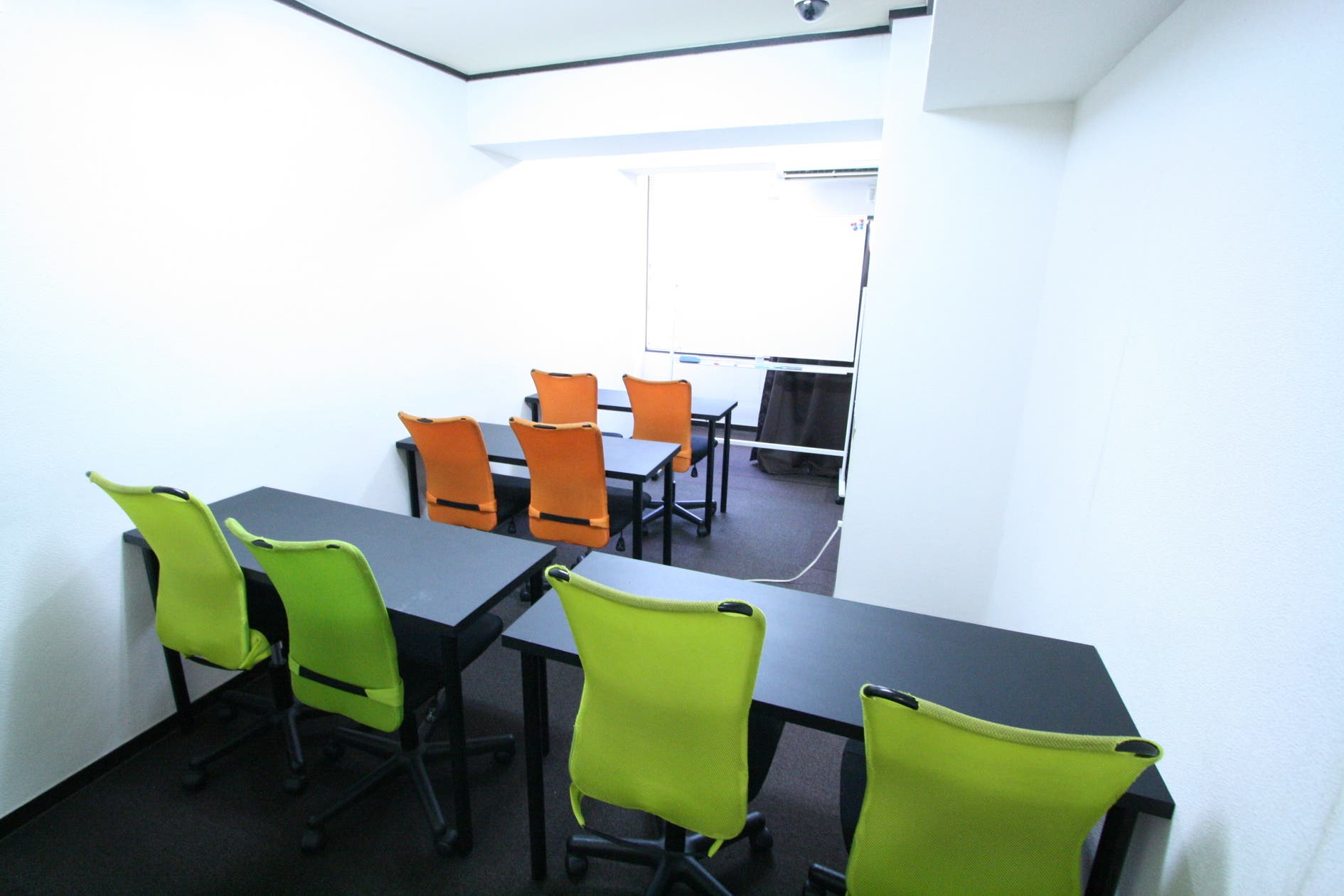 【高田馬場駅徒歩0分！】個室会議向け！ふれあい貸し会議室 高田馬場A（旧ワンコイン会議室高田馬場 早稲田口会議室）の写真10