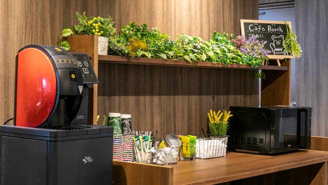 【仙台駅徒歩5分】打合せやWEB会議に使える✨6名用会議室 #Wi-Fi #電源 #ホワイトボード #フリードリンクの写真3