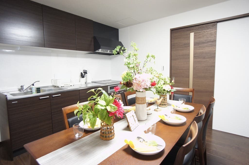 キッチン付き築浅戸建てホテル！「滞在型レンタルオフィス」としても！広々空間で女子会・誕生日会・ママ会等！の写真5