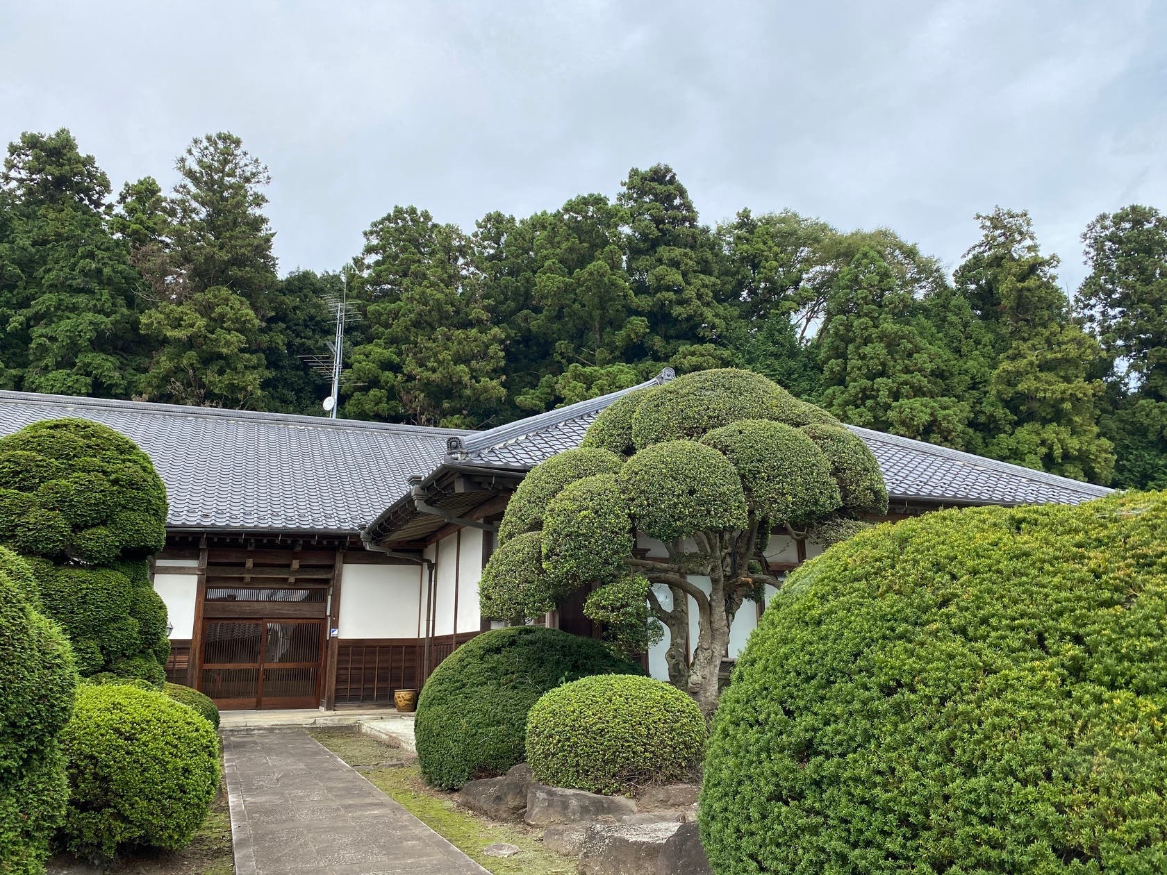 純和風家屋、和洋館風インテリア！部屋前は和園、写真撮影や作品展覧会に最適！の写真10