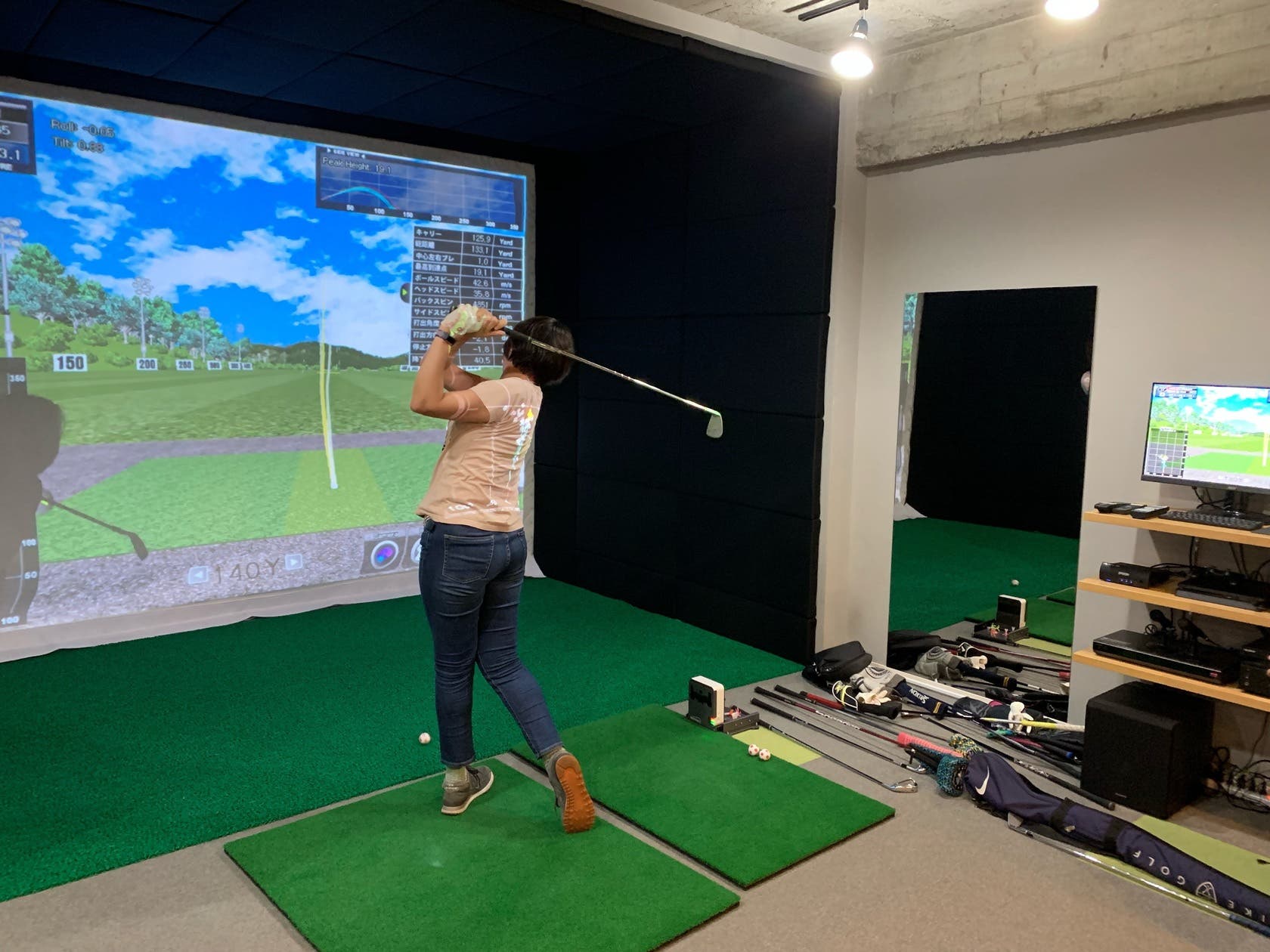 【A-space】川のほとりにある多目的スペース！ゴルフシミュレーター付き室内ゴルフスペース/キッチン付きスタジオスペースの写真9