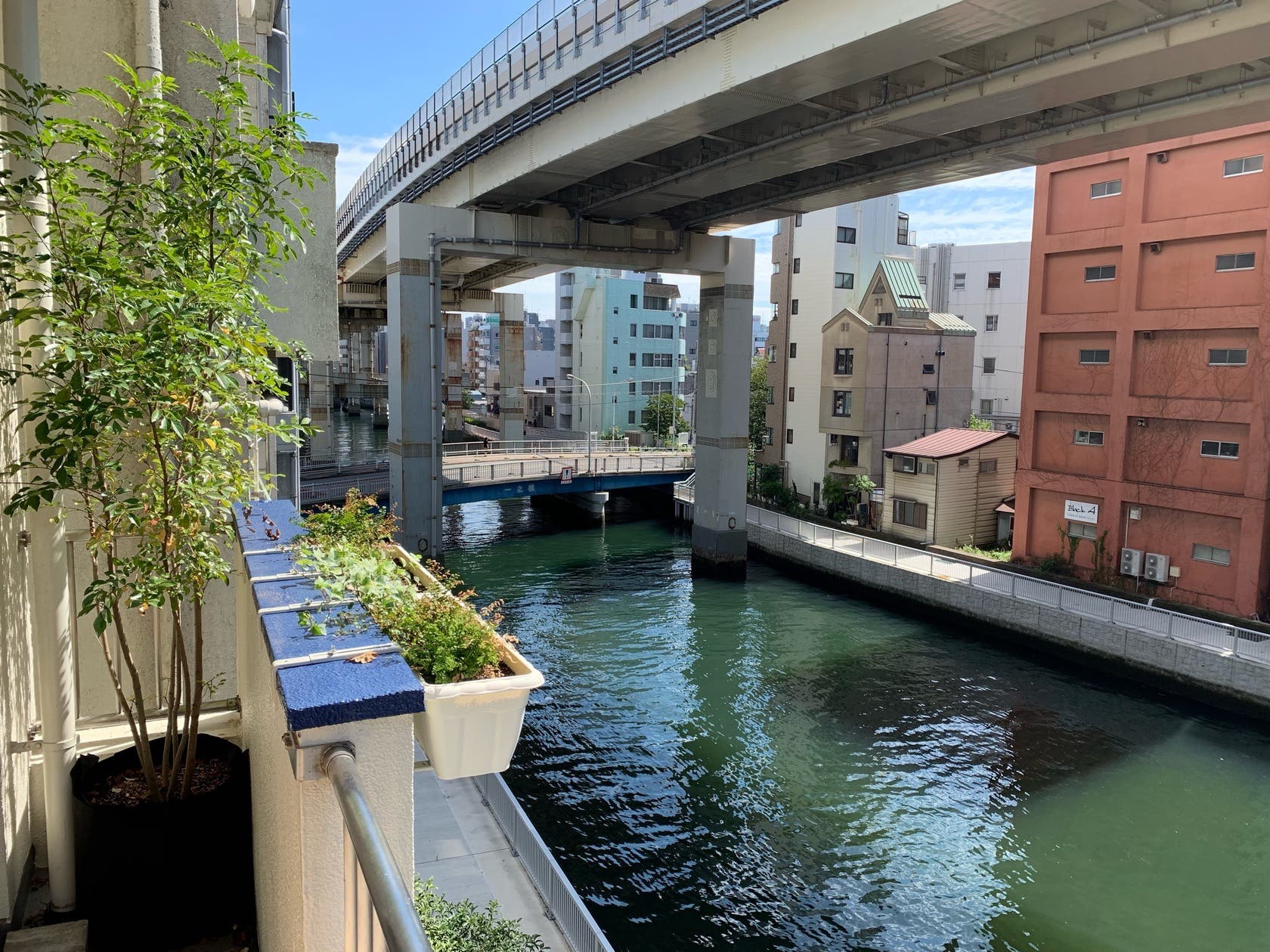 【A-space】川のほとりにある多目的スペース！ゴルフシミュレーター付き室内ゴルフスペース/キッチン付きスタジオスペースの写真7