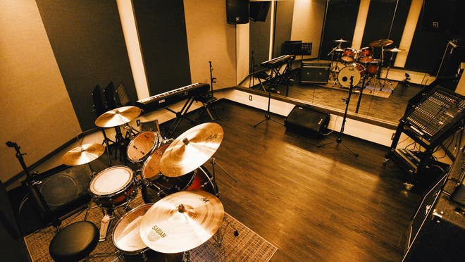 レコーディングスタジオリハーサルスタジオ、バー完備の写真6