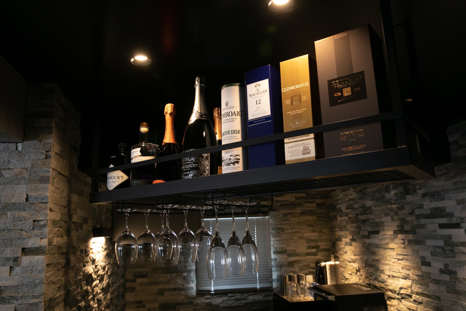 《築地/新富町徒歩2分》天然石リノベーション空間 |南東2面採光| -撮影・Bar利用・MTG・映画鑑賞・女子会-の写真10