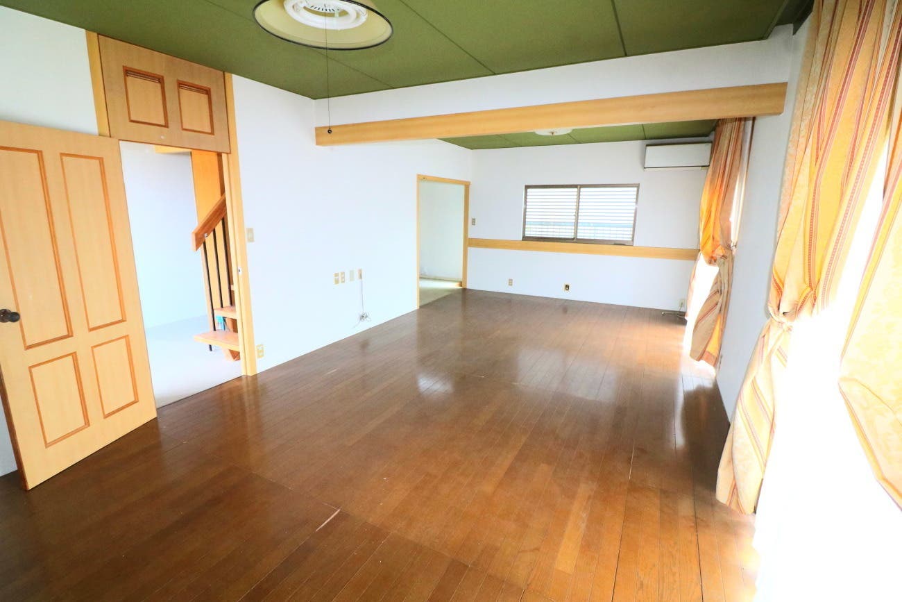 ウィークリー、マンスリープランあり。１軒まるまる・キッチン付きスペース！広いので、５部屋個別室作れます。の写真16