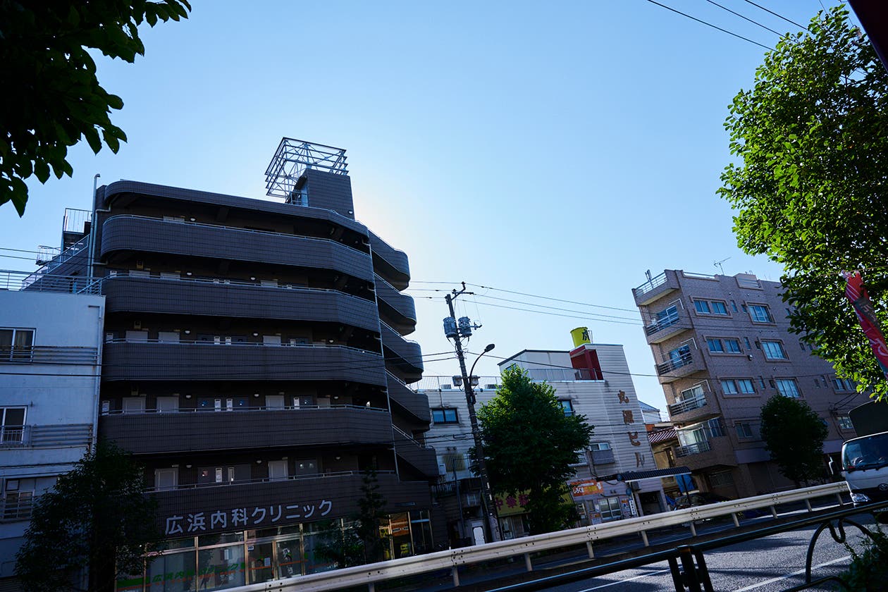 優しい自然光と白壁で撮影できる小さいフォトスタジオの写真15